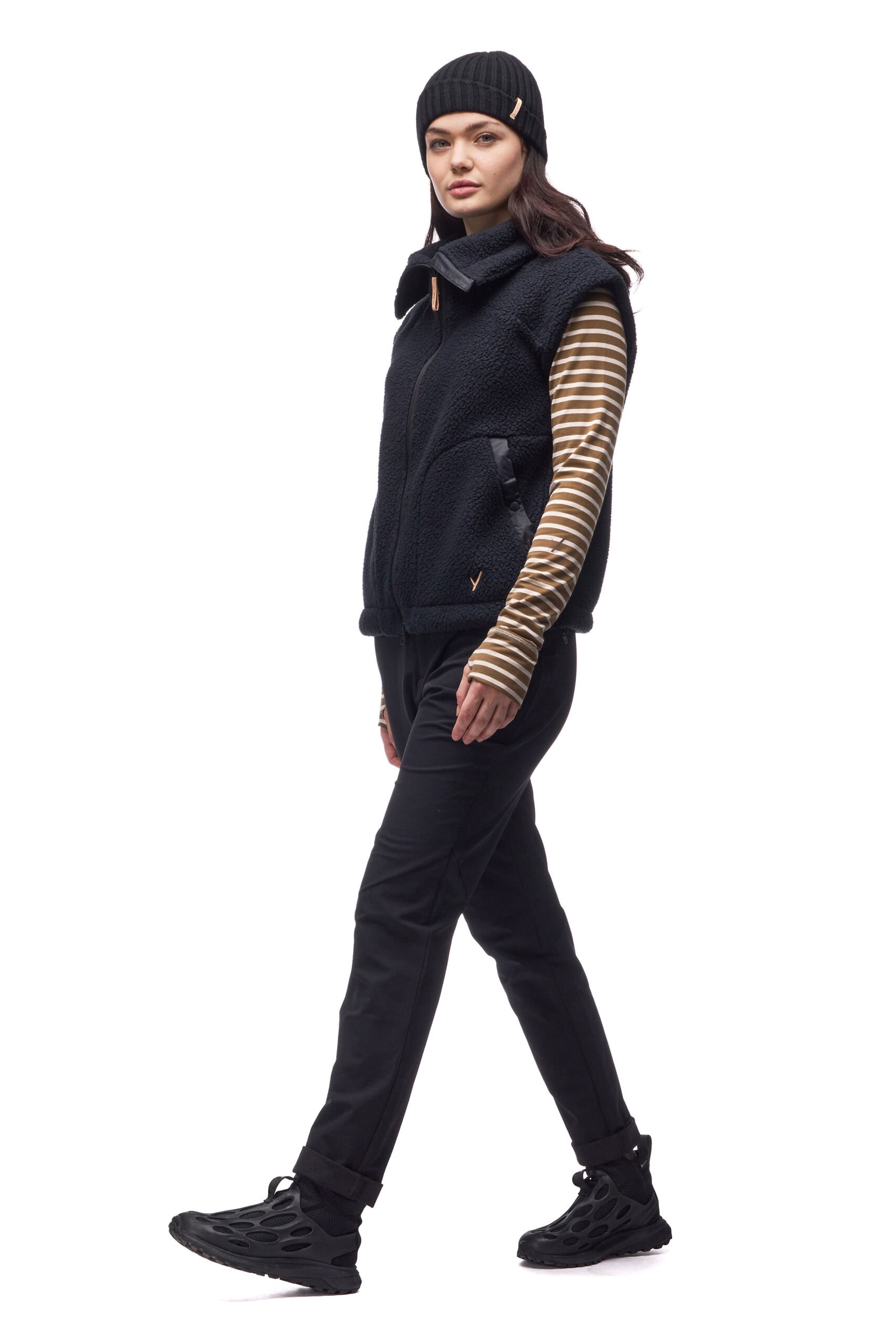 Prairie Summit Shop - Indyeva Lampaat Sherpa Vest